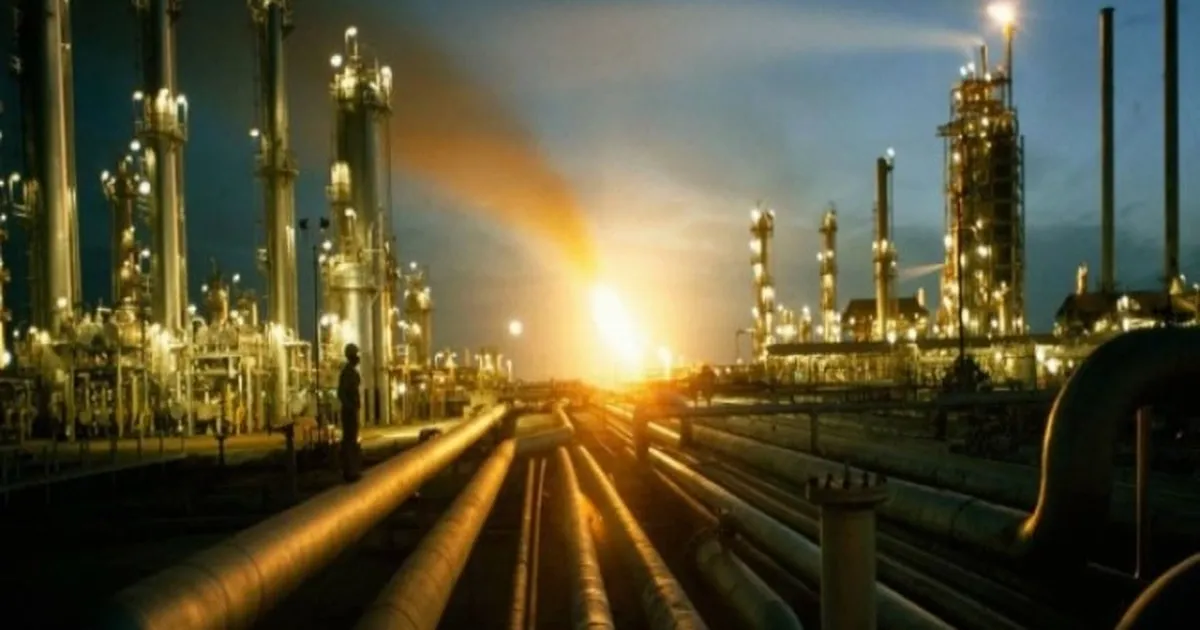 Bakü Petrol Rafinerisi'nin modernizasyonunda sona doğru - QHA - Kırım ...